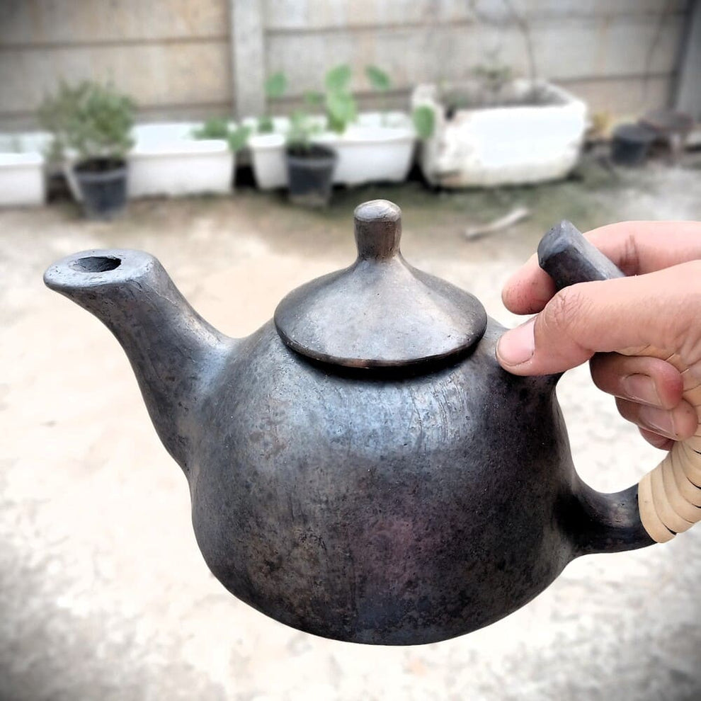 Longpi Black Pottery Hemispherical Tea Set – Terracotta by Sachii