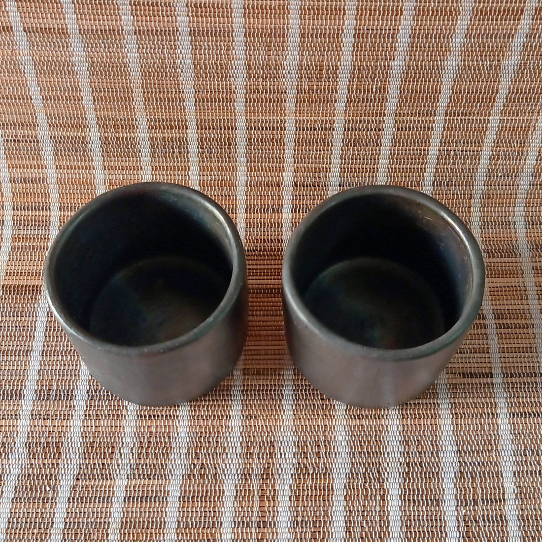 Longpi Black Pottery Tumblers Small Set of 2 – Terracotta by Sachii